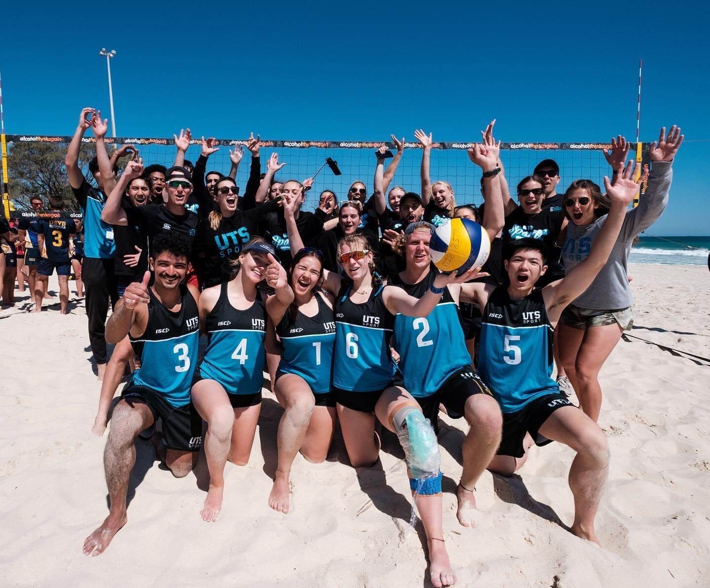 Volleyball - Activate UTS