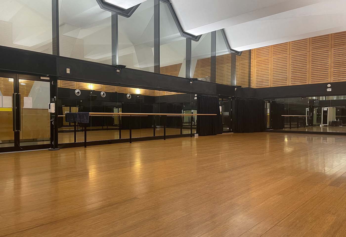 Ross Milbourne Sports Hall - Activate UTS